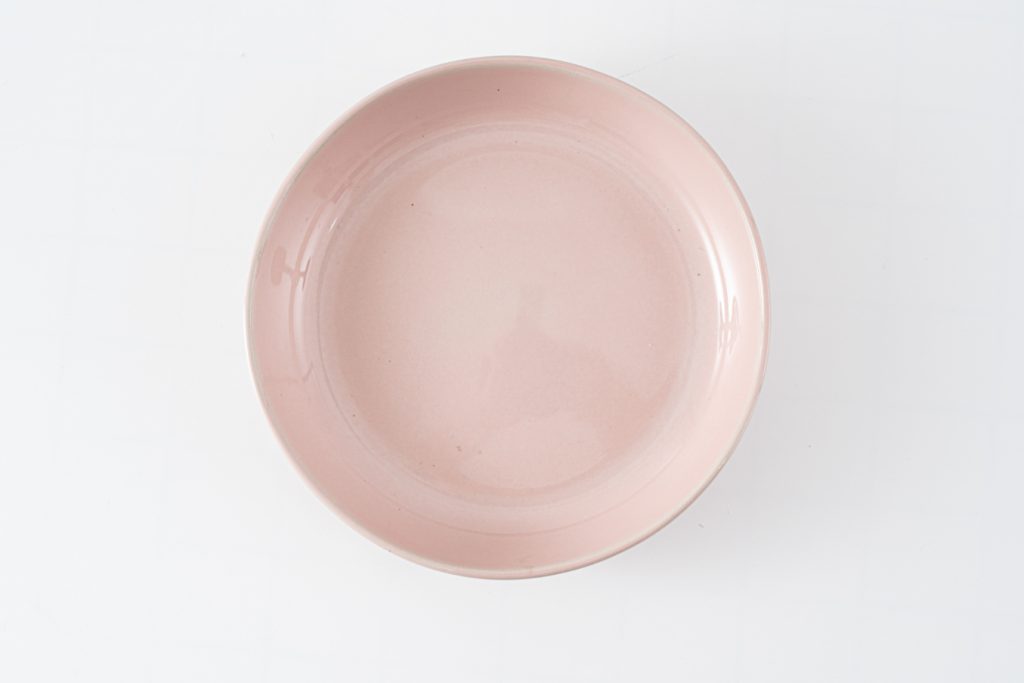 Hepburn Cameo Rose Deep Dish Plate - HOOGA